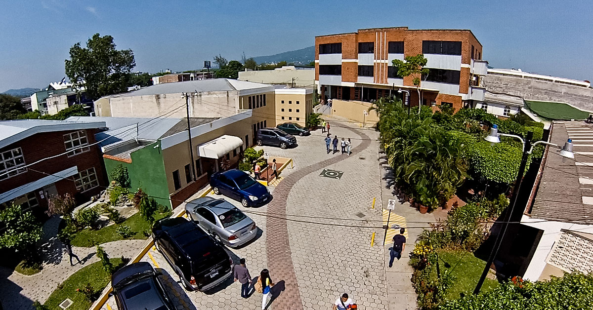 Universidad Pedagógica de El Salvador – Nuevo Ingreso